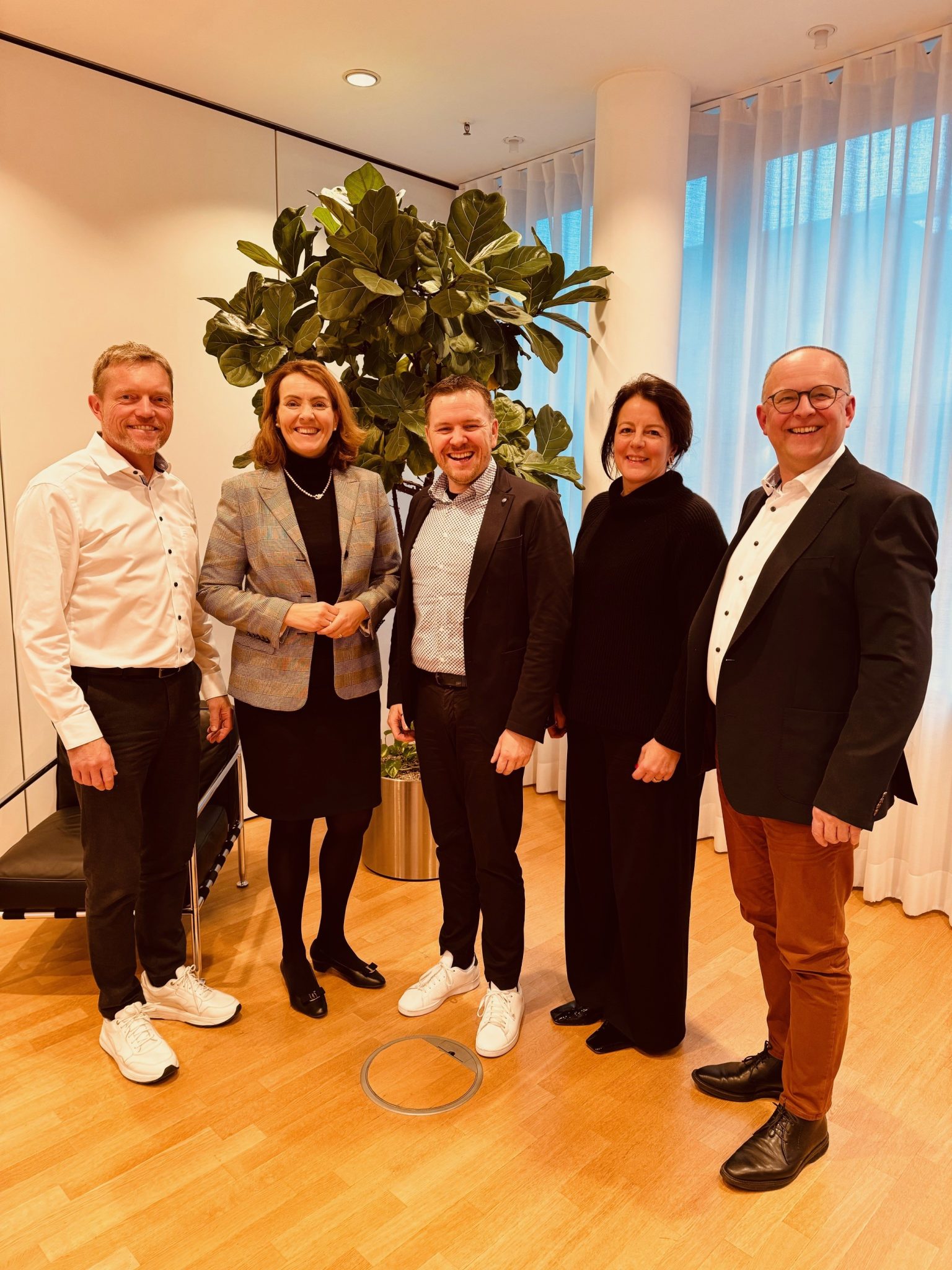 Unsere Junge Tochter in der GFG: Wo steht die amberra? - IG Genobanken